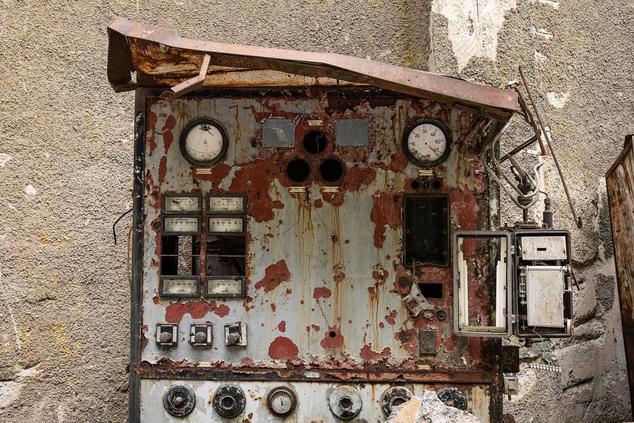 Challenges of state-run DISCOMs in India